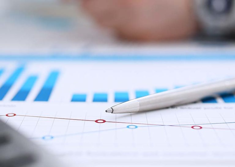 Align Sales Commissions with Billing: Bookings vs Billings vs Cash